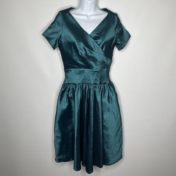 Pinup Couture | Dresses | Pinup Couture Retro 5s Ava Swing Dress ...